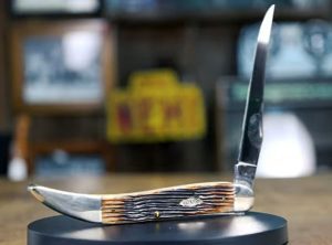 Expert Advice on Case Knife Identification and Value Determination ...